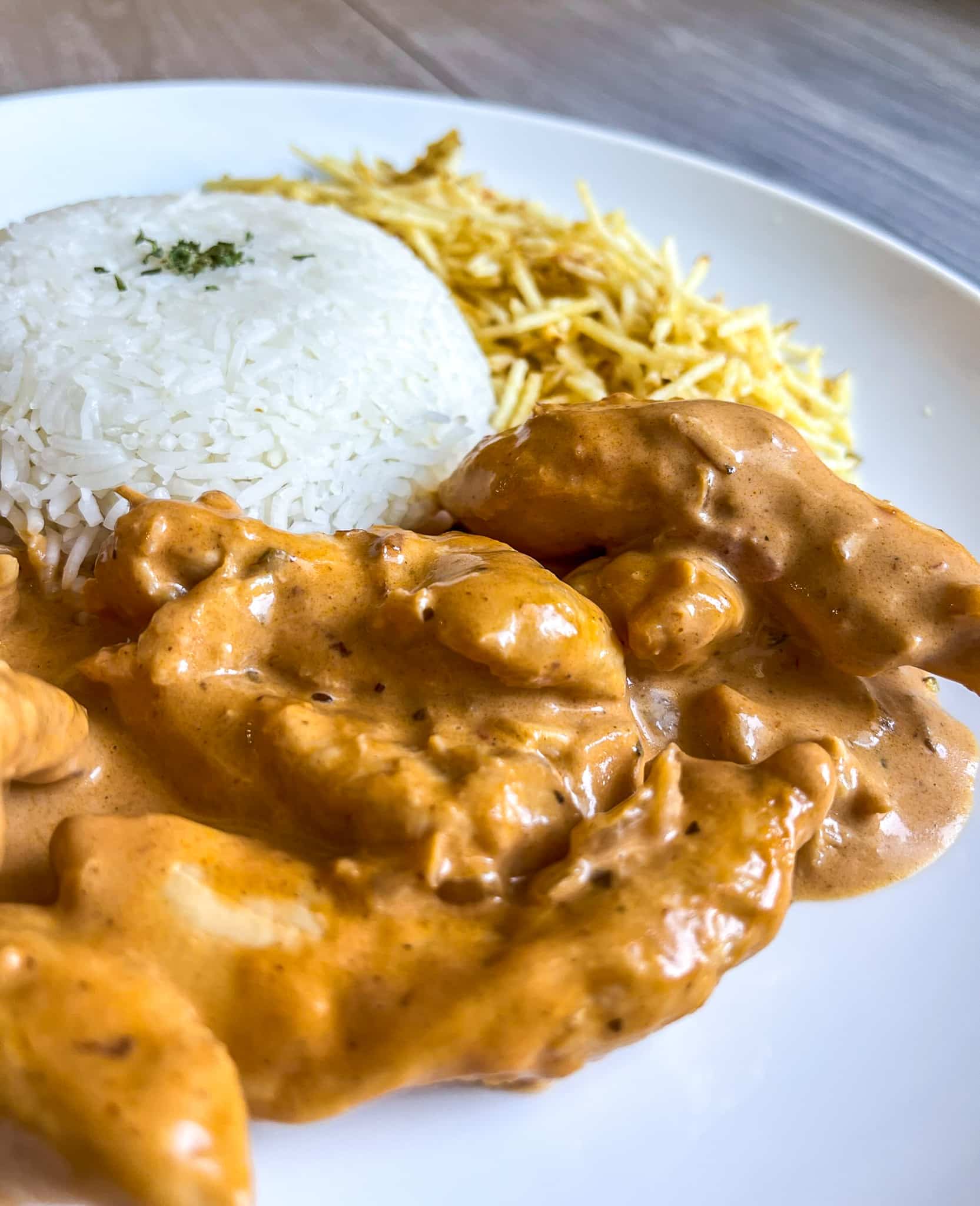 Brazilian Chicken Stroganoff (Estrogonofe de Frango) - Tasty Recollections